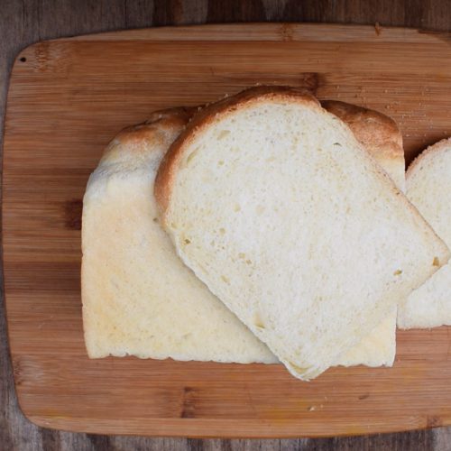 Homemade Sandwich Bread with Semolina | fitnfastrecipes